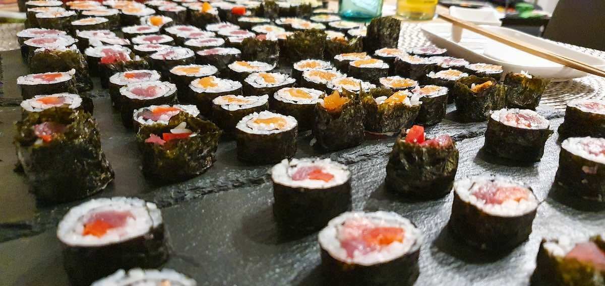 From Flash Freezing to pH Testing: The Logistics of Safe Sushi